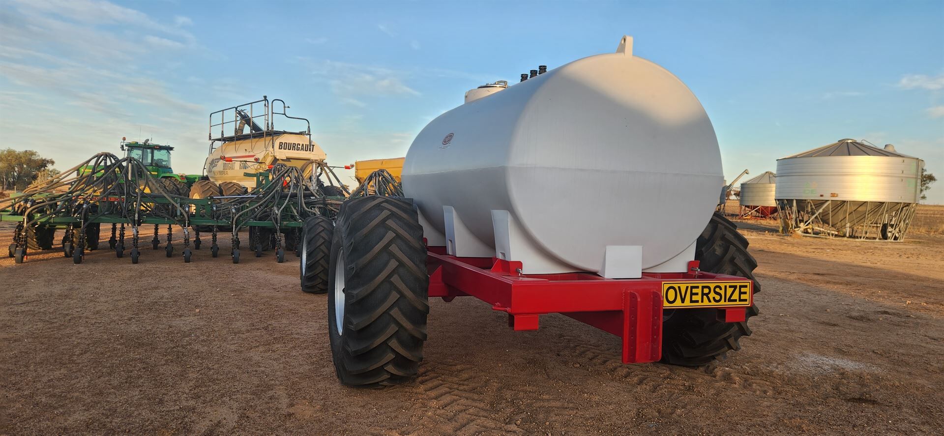 Liquid Fertilizer Carts - Conquest Group